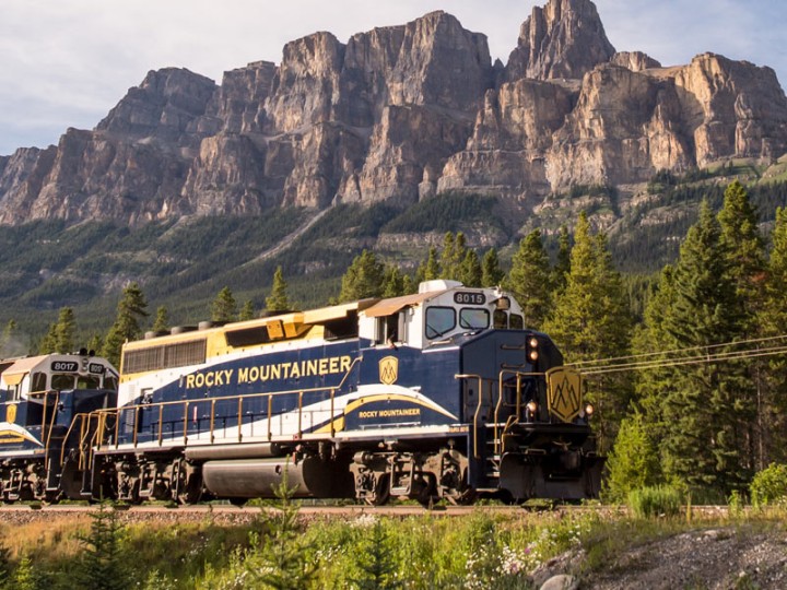 Rocky Mountain Train Rides on Rocky Mountaineer