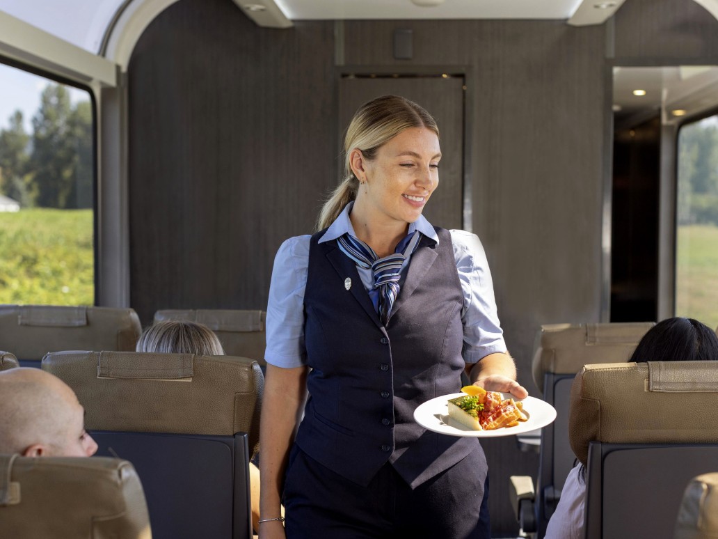 Rocky Mountain Train Rides on Rocky Mountaineer