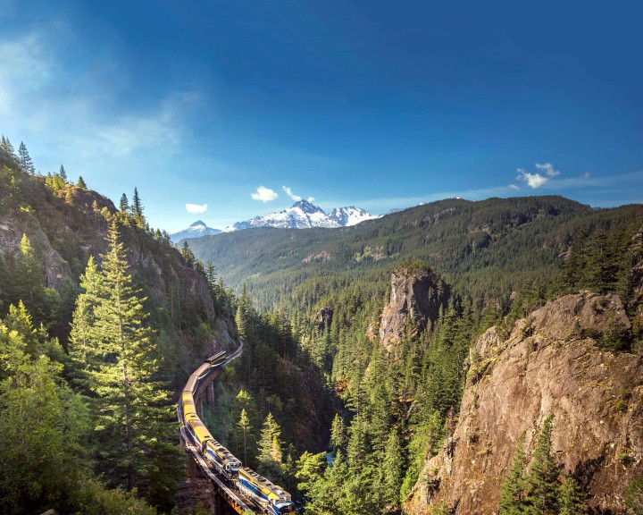 Book Your Canada Train Tour Package | Canada Rail Vacations